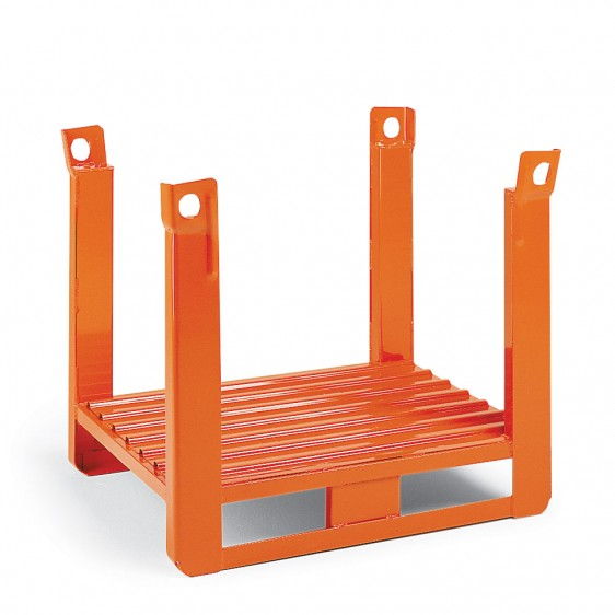 Palet metálico con patines y montantes apilables