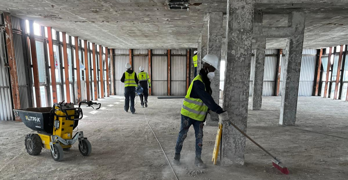 Carretilla de obra eléctrica MT500